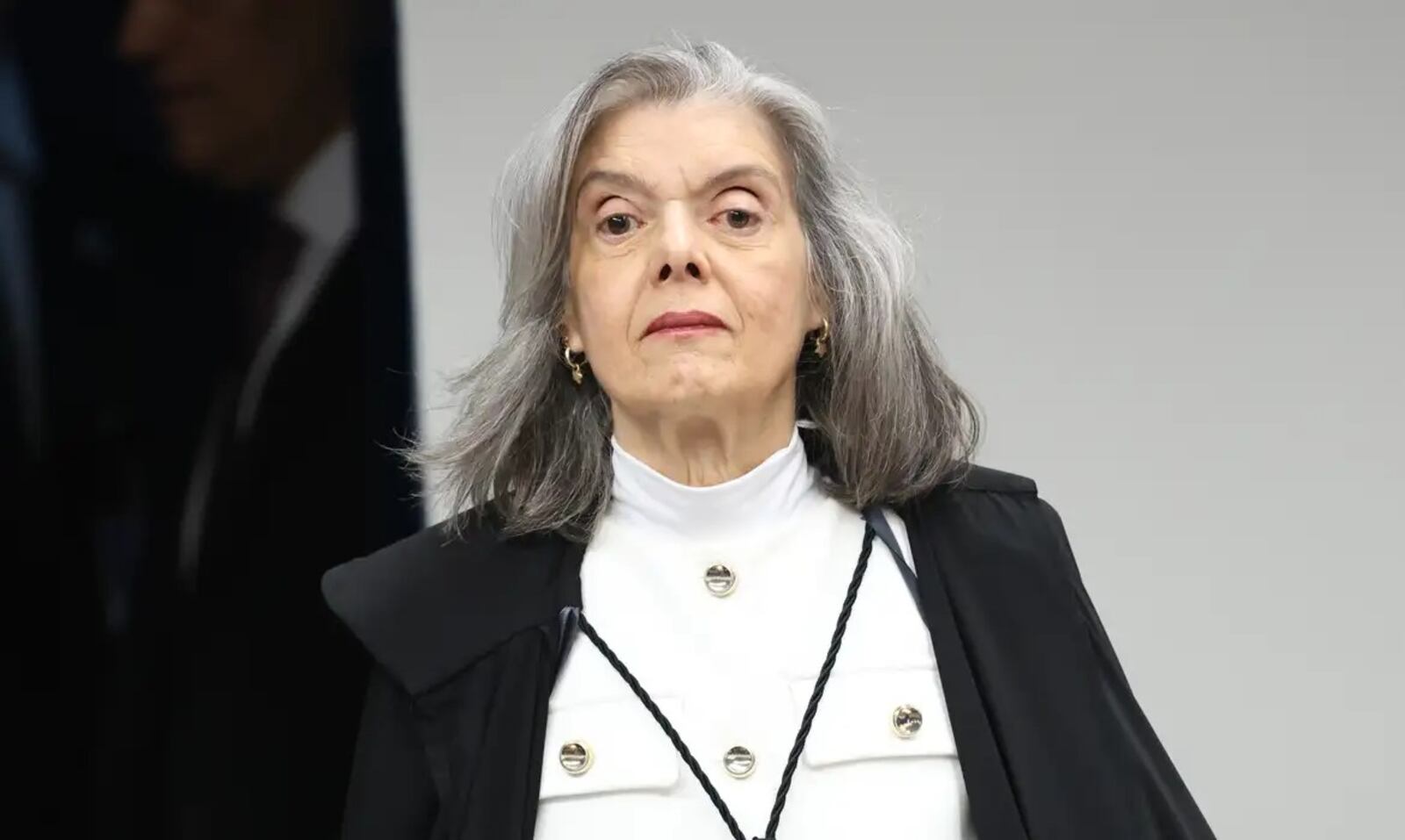 ‘Sou da prosa’, diz Cármen Lúcia ao permitir comentários de Dino ...