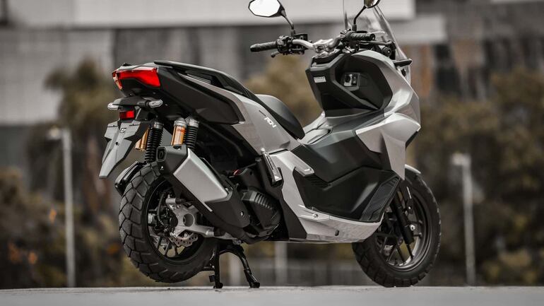 Honda ADV 2025: detalhes da scooter renovada (motor, ficha técnica e ...