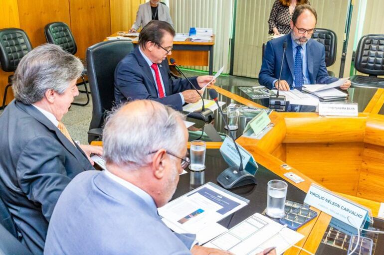 ตำนานหนังโป๊ไทย