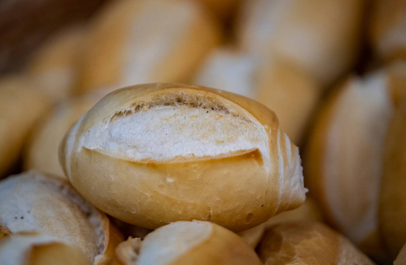 Pão francês custa em média R$ 1,8 e varia até 5% nas padarias de SP ...