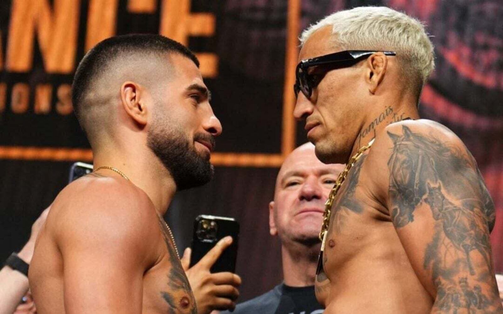 UFC 317: em última encarada, Charles do Bronx e Ilia Topuria mantém ...